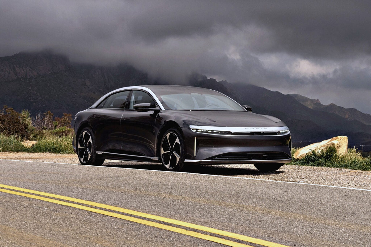 Review: 2026 Lucid Air Touring Hits EV Sweet Spot – duPont REGISTRY Group