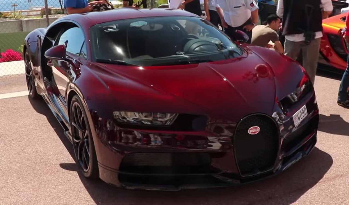 Bugatti Chiron in Exposed Red Carbon Fiber Spotted in Monaco – duPont ...