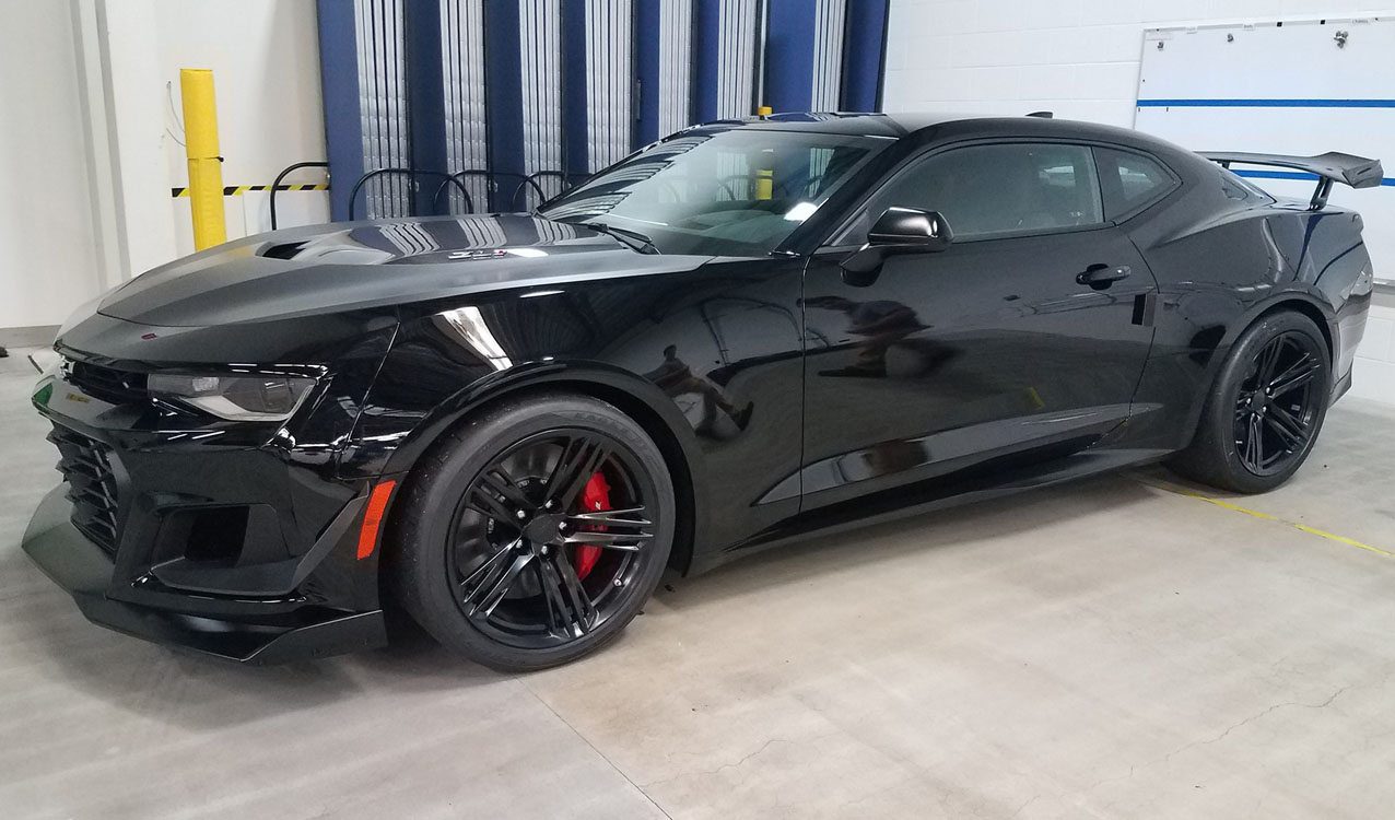 Rick Hendrick Takes Delivery of First Chevrolet Camaro ZL1 1LE – duPont ...