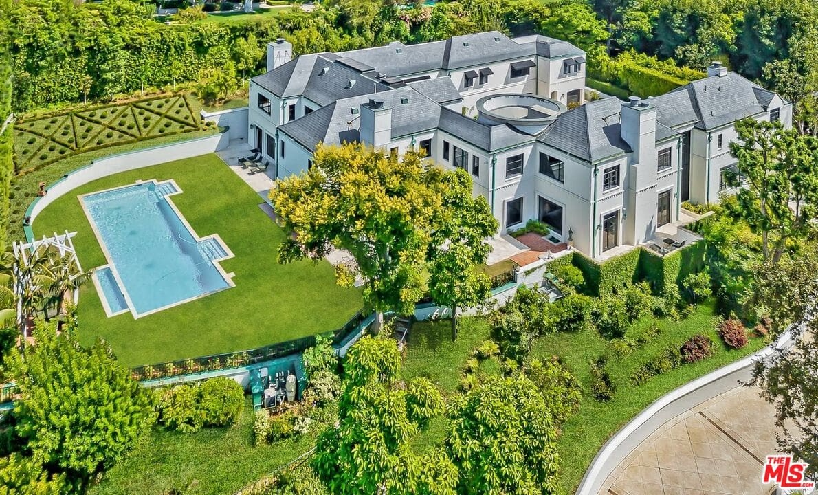 Mansion Motors A 59m Bel Air Estate With Plenty Of Space For Superca
