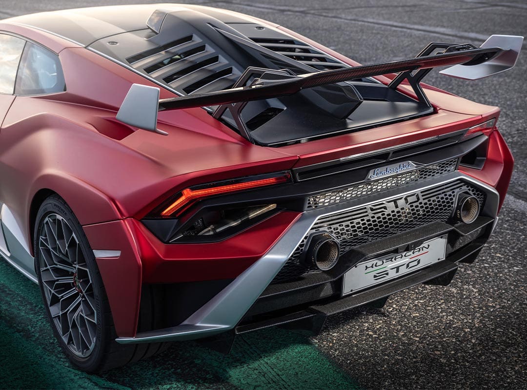 The GearBox: Huracán STO Style – duPont REGISTRY News