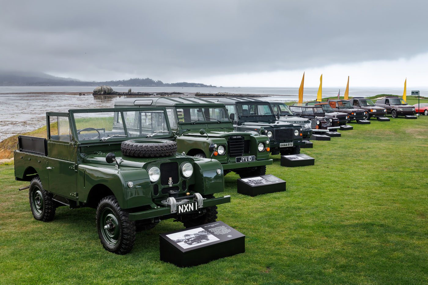 Land Rover Classic Brings Historic British Royal Vehicles To Pebble Be ...