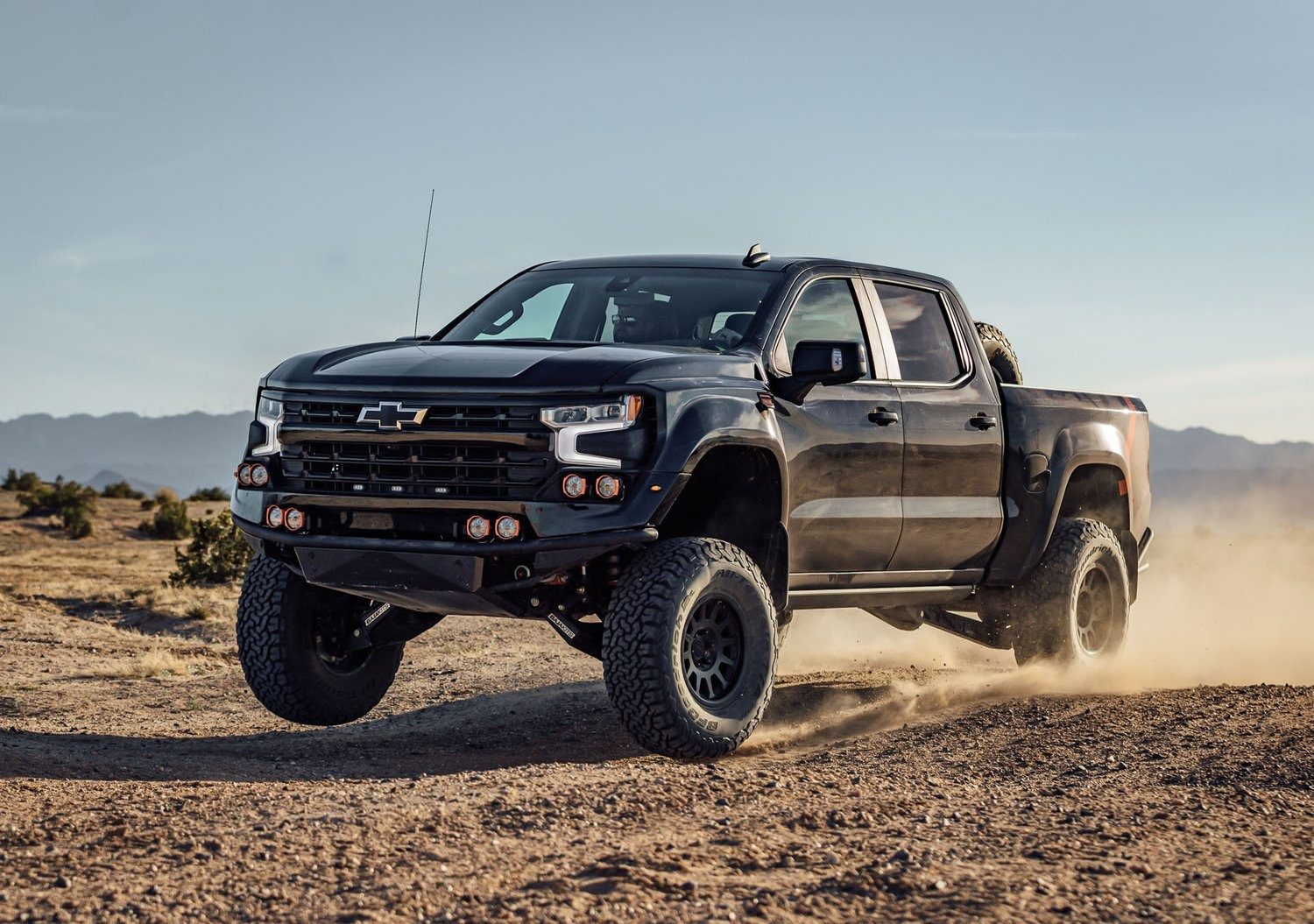 The Fox Factory Silverado: The Ultimate Prerunner Wrapped Up With A Bo ...