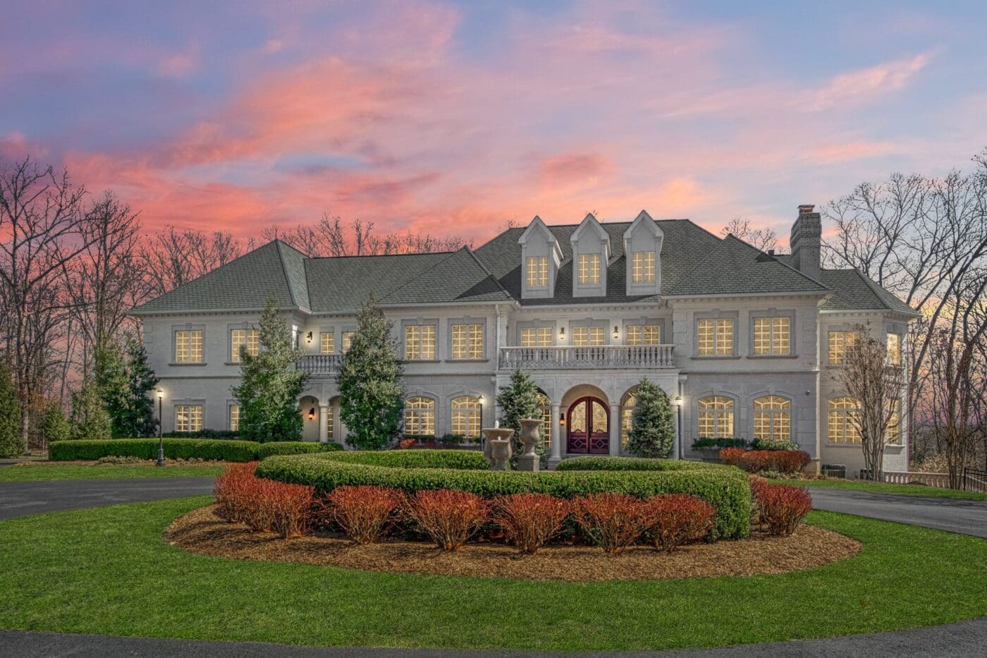 Mansion Monday: Top 5 Mansions of the Week – duPont REGISTRY News