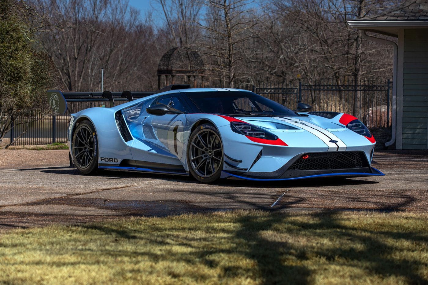 Mecum Indy 2021: One-Off 2020 Ford GT MkII With Ken Miles Livery ...