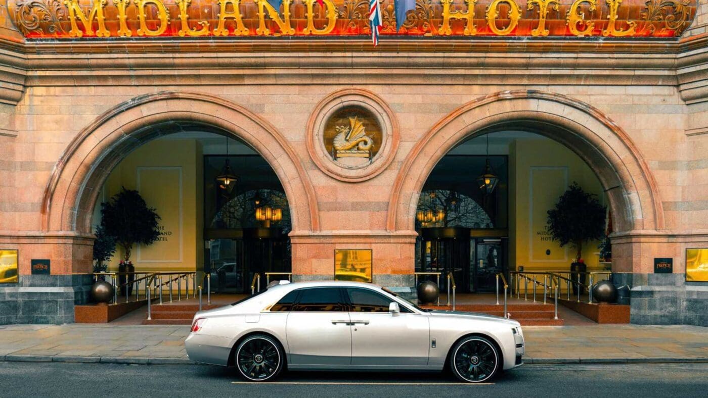 Rolls Royce Reveals The New One-Off Bespoke Manchester Ghost – duPont ...