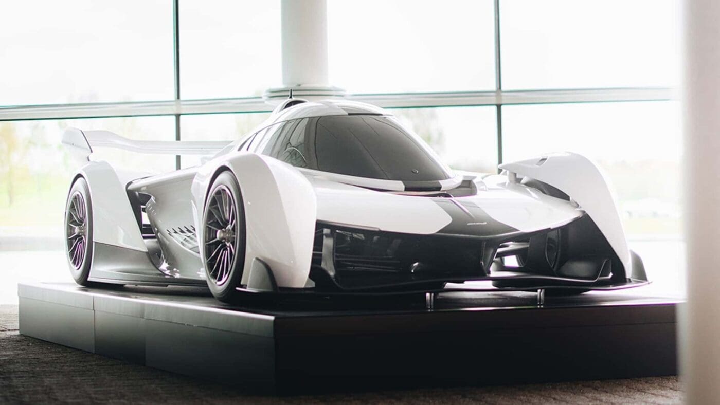 McLaren Shows Off The $4M Track-Only Solus GT At Its HQ – duPont ...