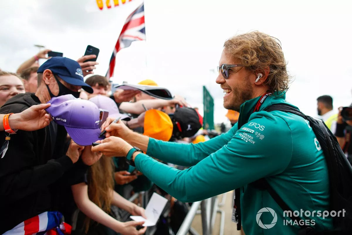 Vettel Announces Retirement From F1 After 2022 Season – duPont REGISTRY ...