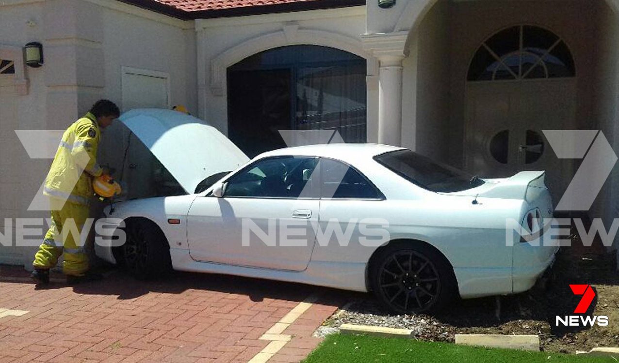 Teen Buys Nissan Skyline R33, Crashes it an Hour Later – duPont ...