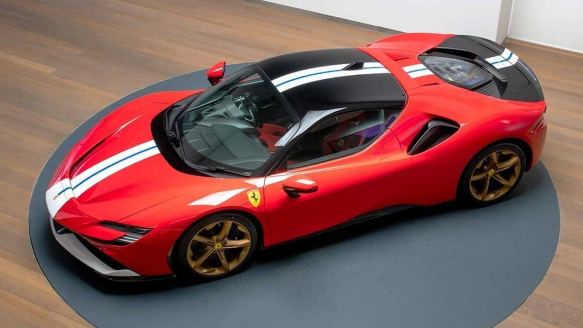 This Tailor Made Ferrari SF90 Stradale Honors 70s Ferrari Racers ...