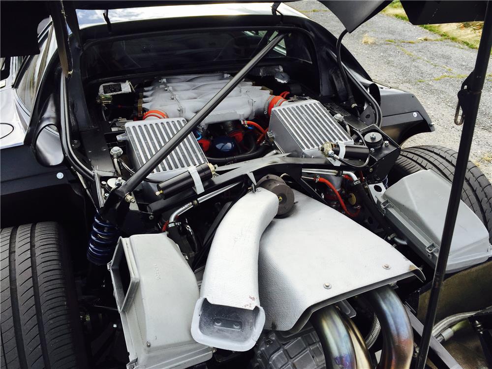 Ferrari F40 Specs, Price, Photos, Review