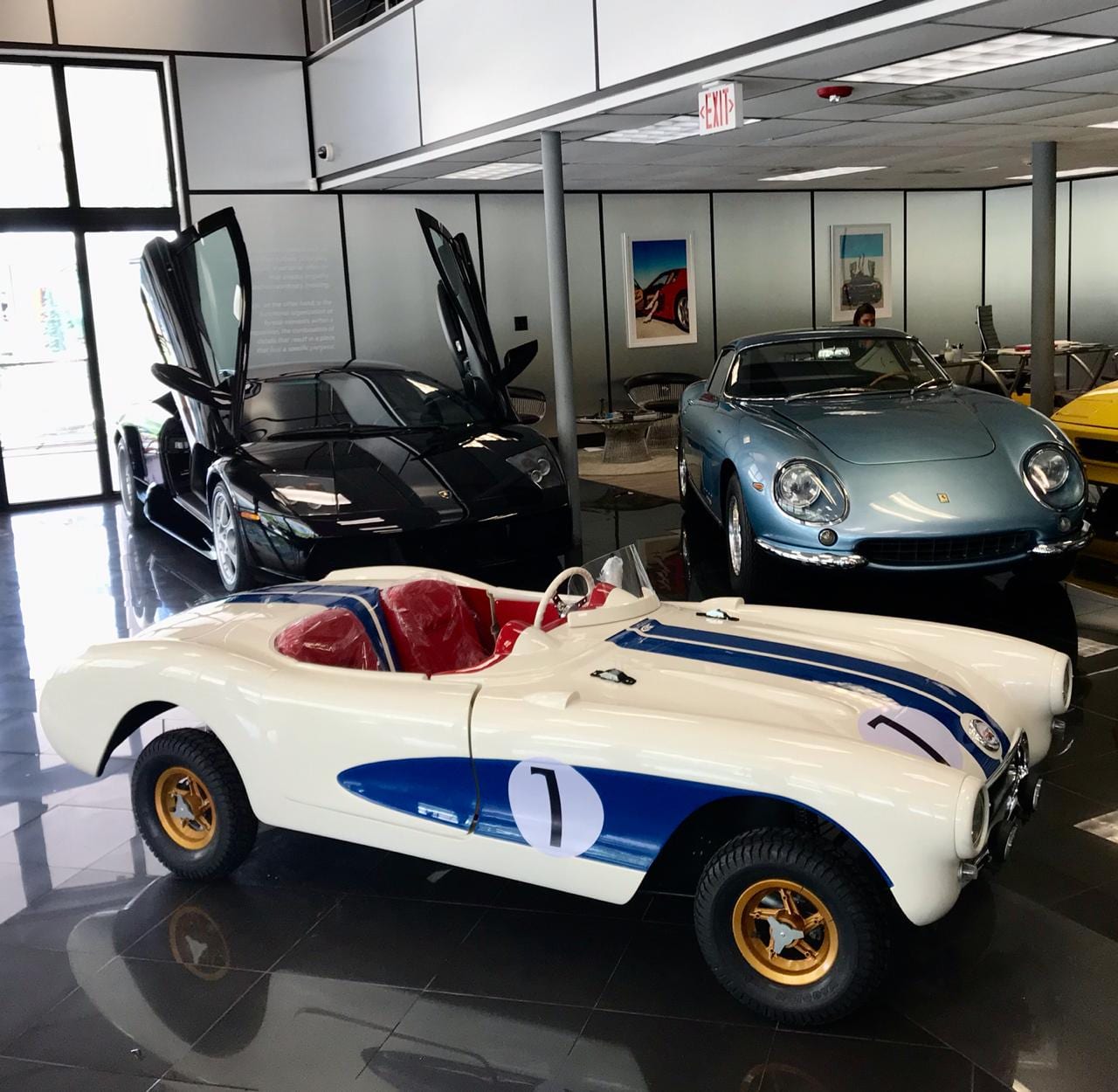 Mini Cars Inc. Offers Fun For All Ages