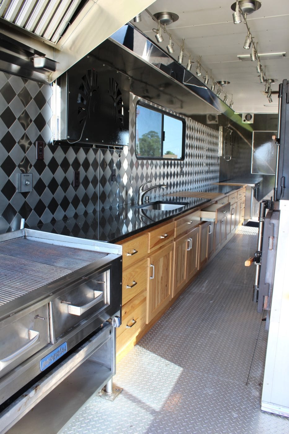 Like-New BBQ Competition Rig For Sale