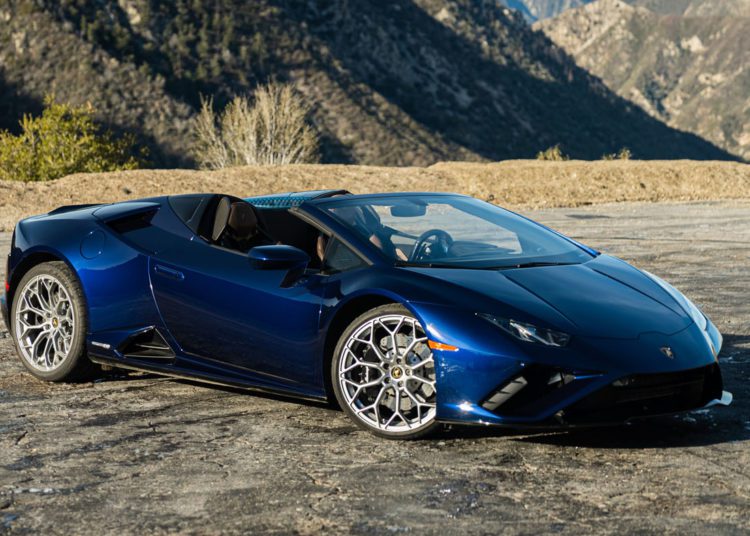 Lamborghini Huracan EVO RWD Spyder Review: Proper Supercar Theatrics