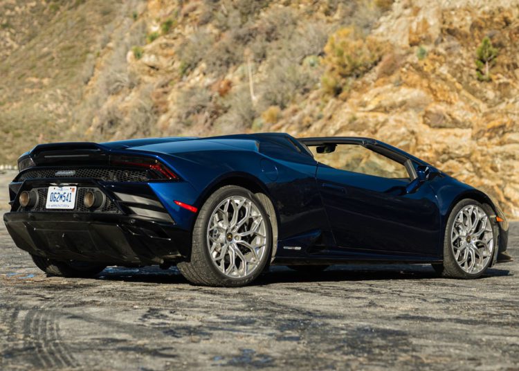 Lamborghini Huracan EVO RWD Spyder Review: Proper Supercar Theatrics