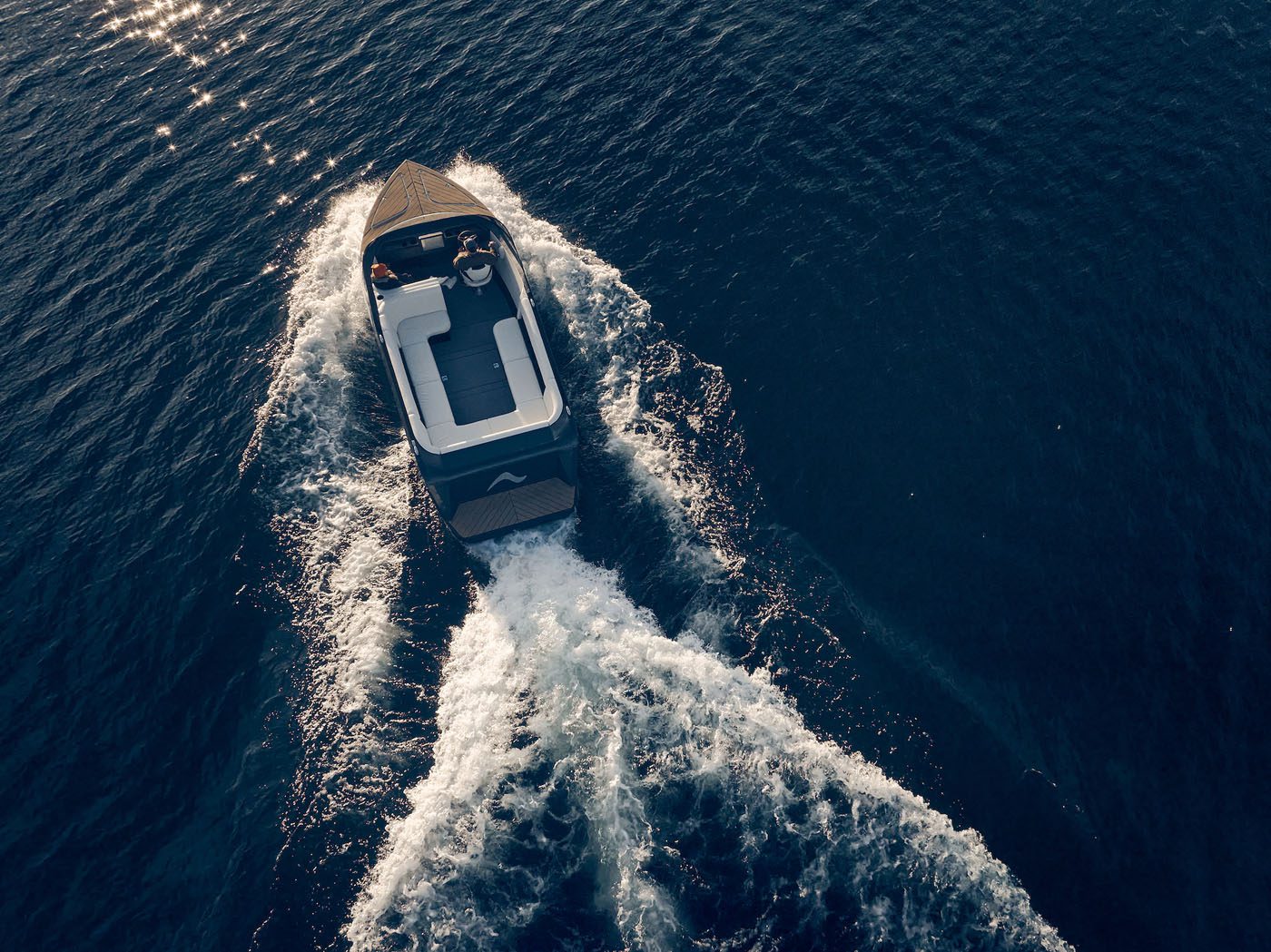 Nothin But Wake: Check Out the Electric Arc One Boat