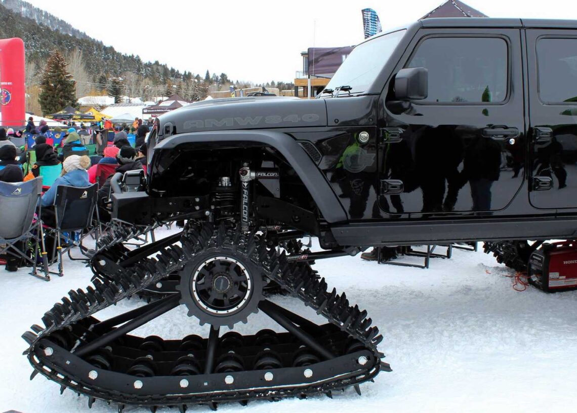 AMW4x4 and Helltraxx Introduce New Epic Snow Adventure Vehicle