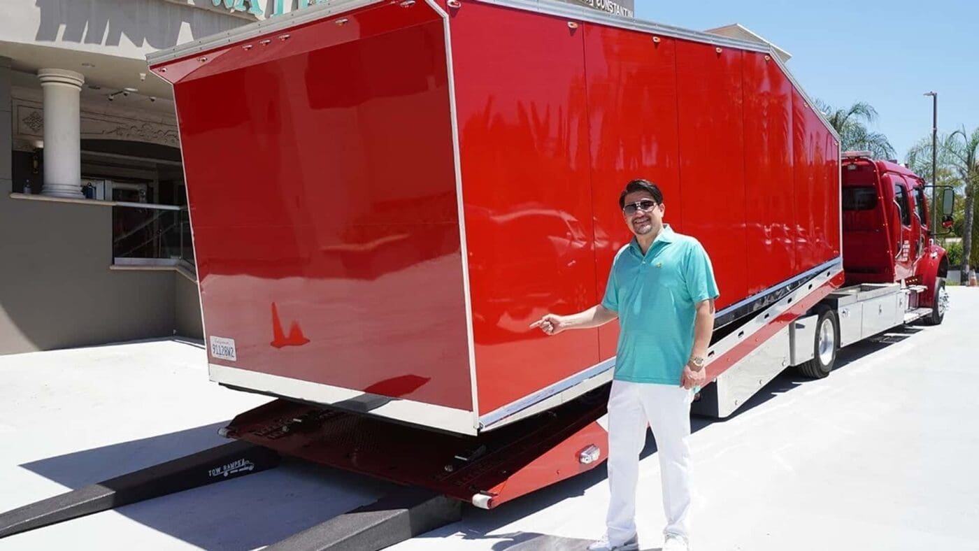 Watch Ferrari Collector David Lee Reveal His New 812 Competizione A