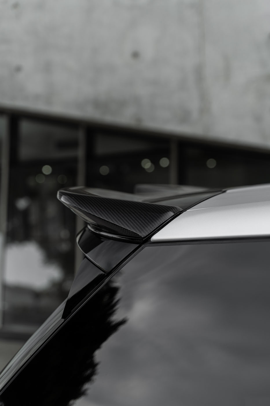 Check Out Kim Kardashian's New $300K Custom Range Rover