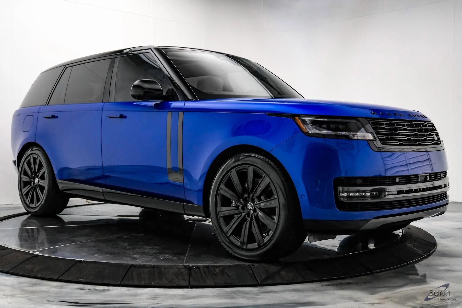 Own The Luxury SUV Icon: The Best Range Rovers You Can Buy Today