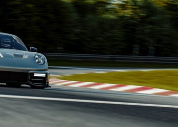 RML Reveals New 900HP P39 40SE Le Mans-Inspired Hypercar