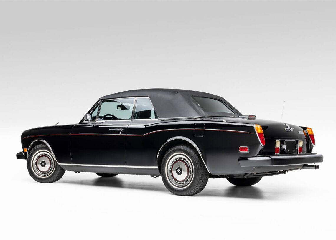 Unveiled: The 2025 Rolls-Royce Black Badge Spectre Unveiled: The 2025 Rolls-Royce Black Badge Spectre